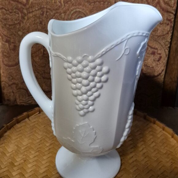 Indiana Glass | Dining | Vintage Indiana Glass White Milk Glass Harvest ...